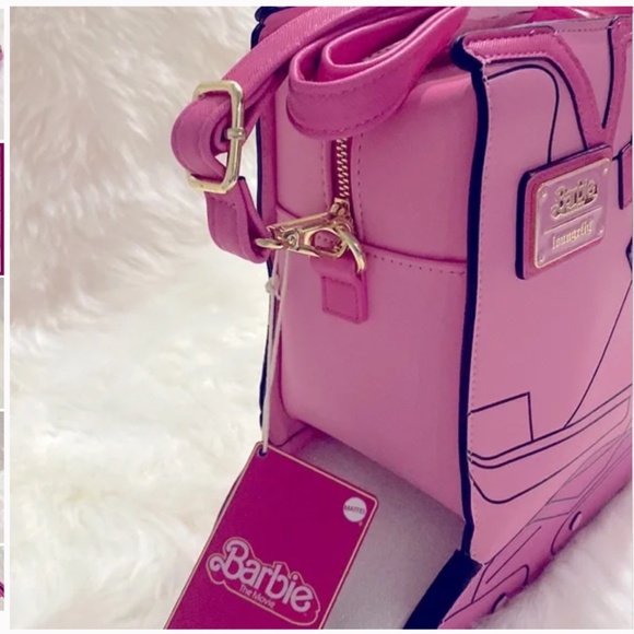 Loungefly | Bags | Barbie Loungefly Amc Exclusive Roller Skate ...